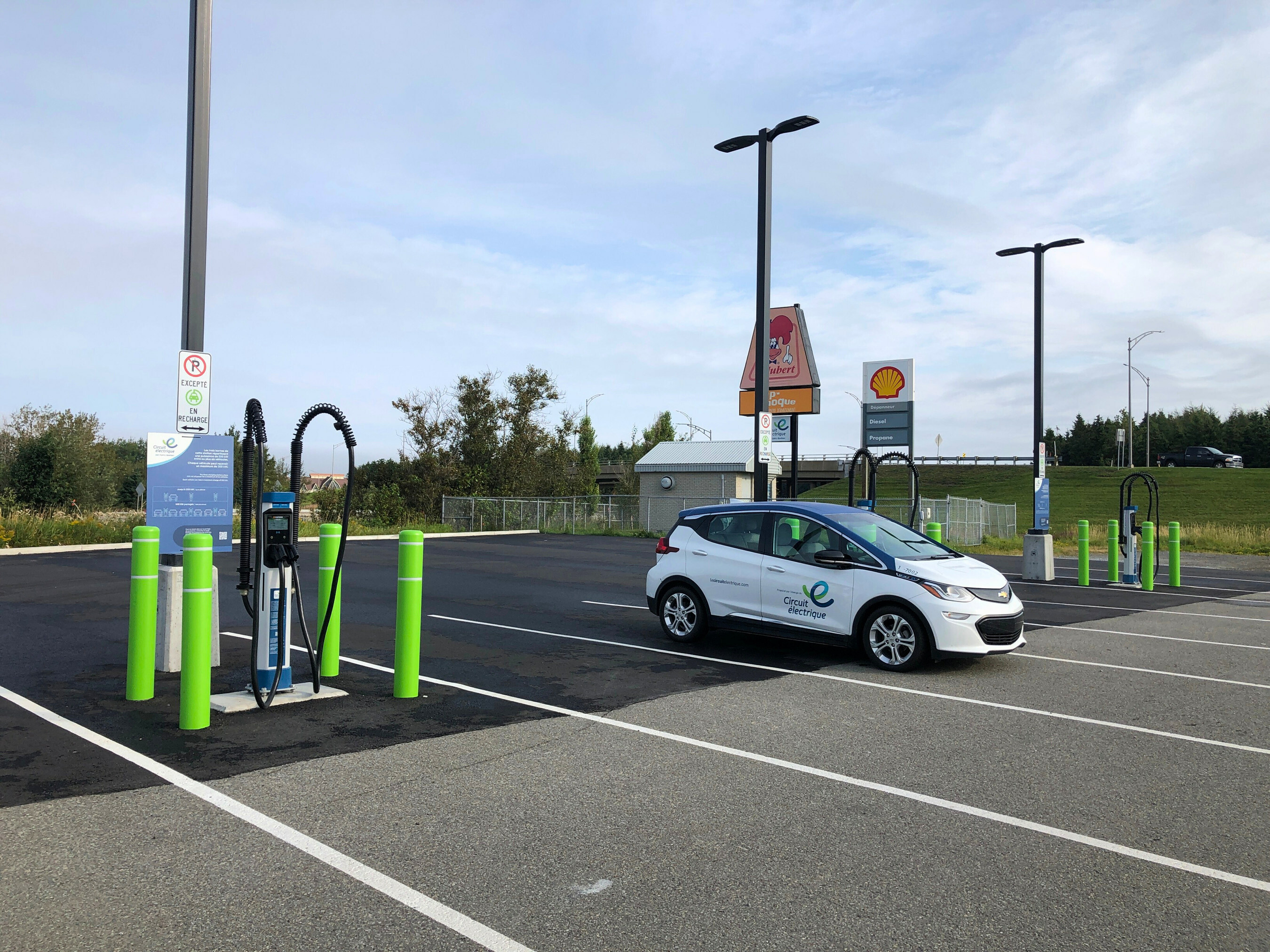 The Electric Circuit introduces new fast-charge stations with power ...